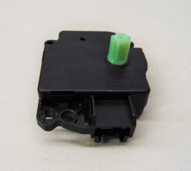 Maserati Ghibli QUATROPORTE HVAC Door Actuator 673005493 for sale ...