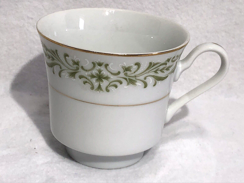 Allegro Fine China Of Japan Green White Plates Bowls Cups Gold Trim 38 ...