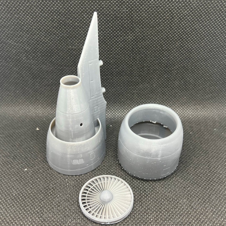 Titan Model Kits 1:72 C-32A | eBay