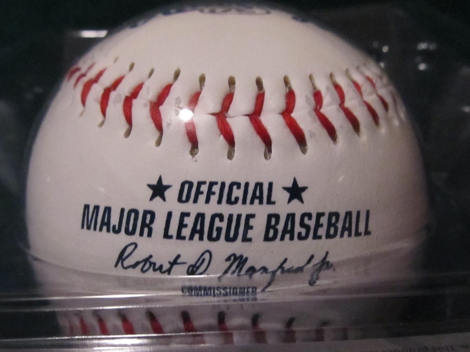 Texas Rangers Logo BaseBall Rawlings Ball - Use for Autographs NEW ...