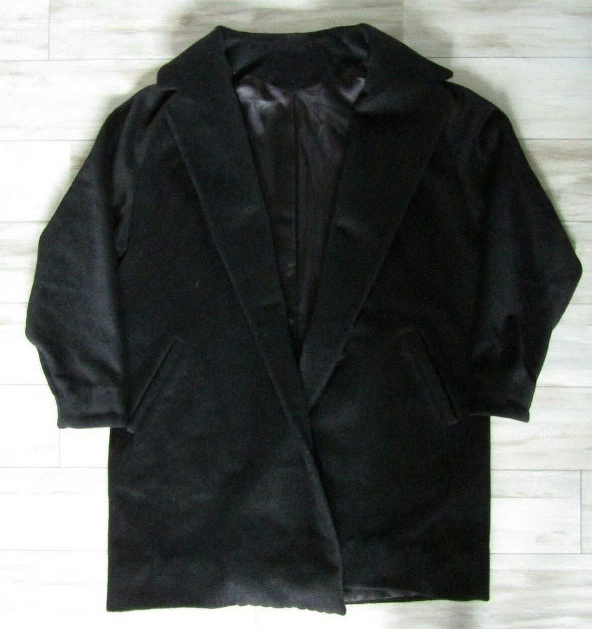 Vintage Women's Ebonique Woven by Worumbo Black Soft Wool Clutch Swing ...