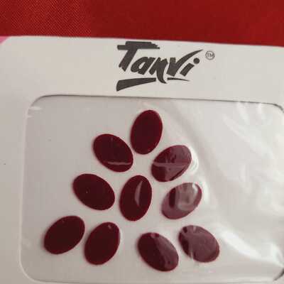 Traditional Velvet Oval Maroon 7mm diameter Bindi | eBay
