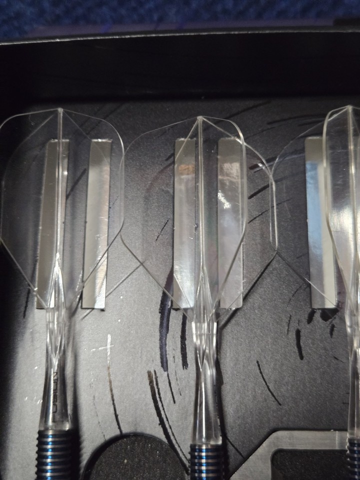 Winmau Lunaris Parallel SP 90% Tungsten Steel Tip Darts tapered 22g ...