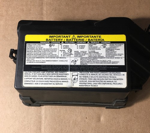 Nissan Versa OEM 1.6L Engine Bay Fuse Relay Box Cover Top Lid 2013-2019 ...