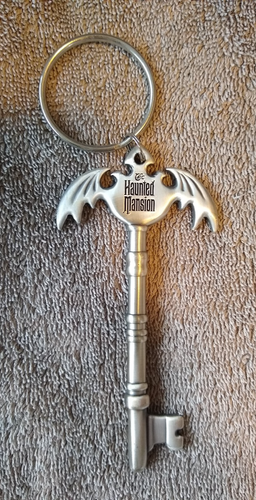 Disney’s Haunted Mansion Skeleton Collectible Bat Key Keychain | eBay