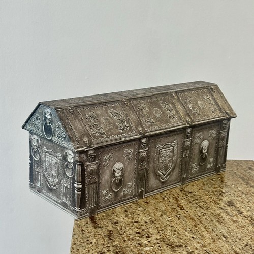 Nosferatu 2024 Sarcophagus Coffin Popcorn Bucket Regal AMC RARE - SHIPS ...