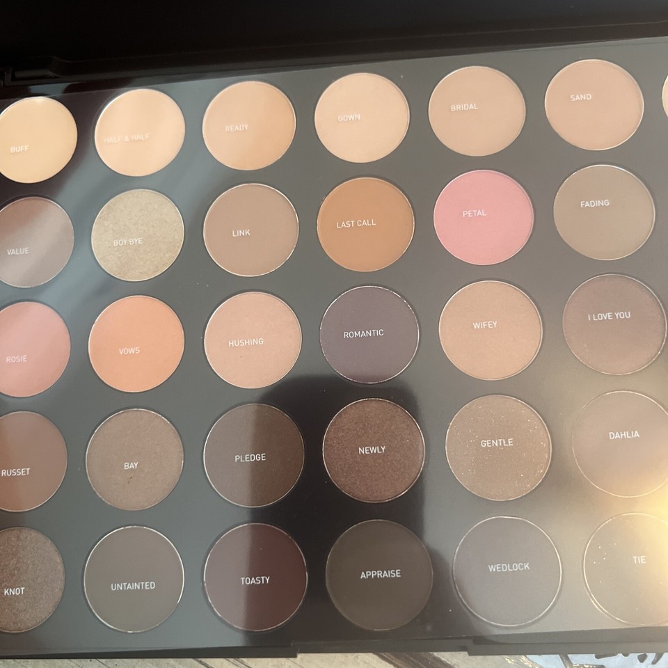 MORPHE ~ 35W WARM IT UP ARTISTRY EYESHADOW PALETTE ~ BNIB w/Free Gift ...