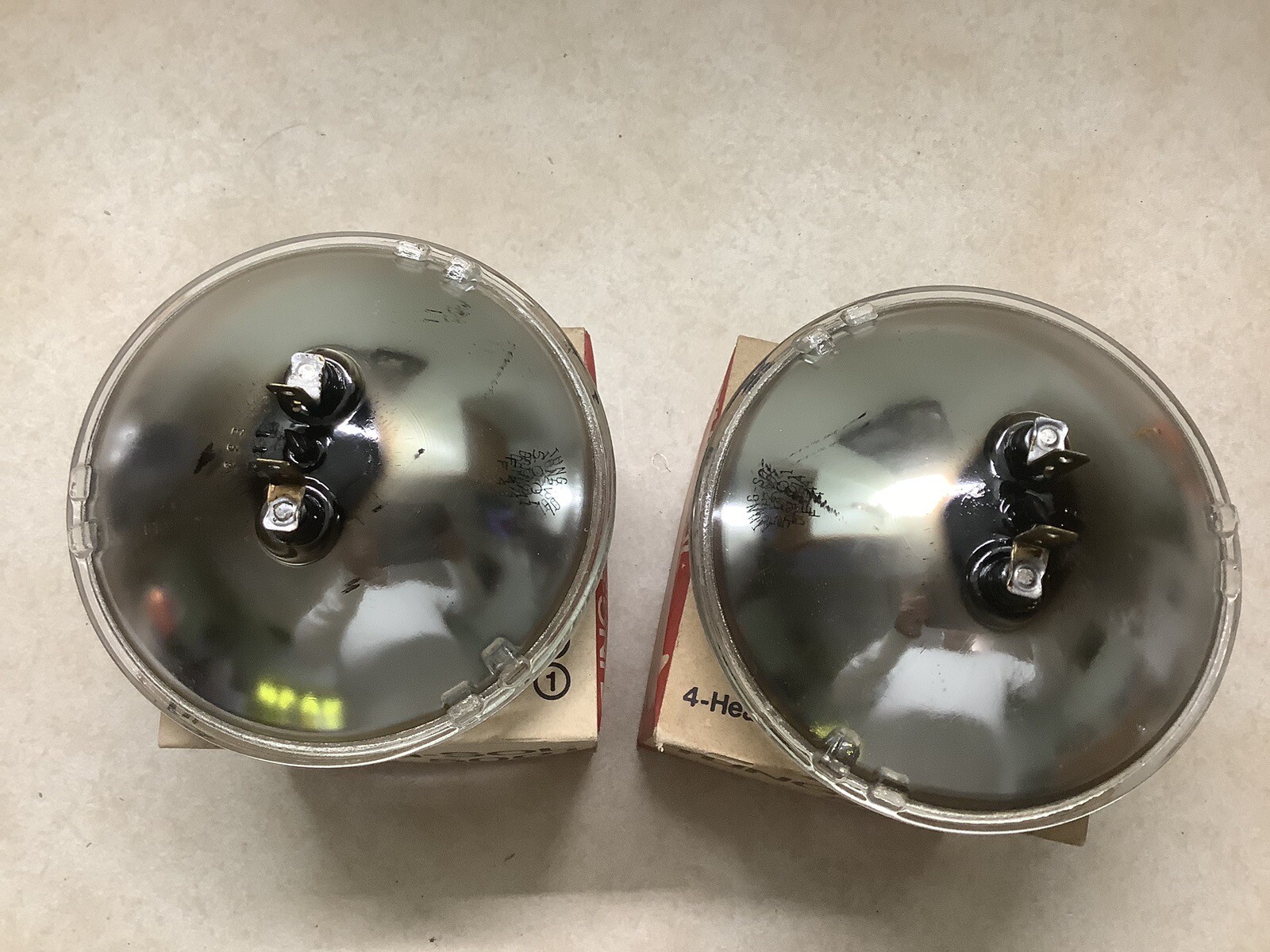 TRACTOR pair WAGNER Tung SoL 5001 Sealed HigH Beam HeadLamp BULB NIB ...