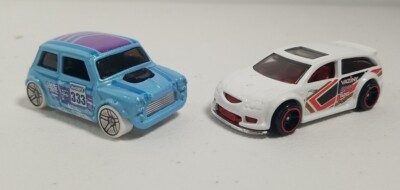 Hw Hotwheels Car Lot Of 2, 2014 Morris Mini, Audacious | eBay
