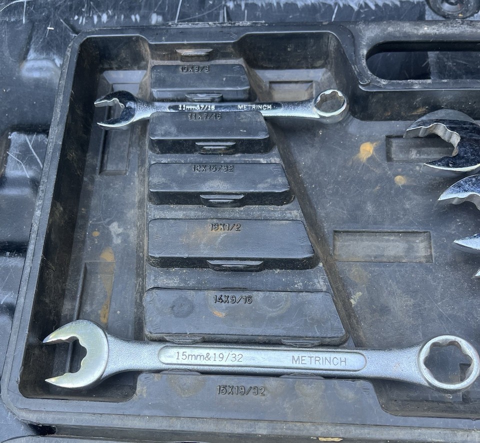 Lot Metrinch Tools - Combination Wrenches 17mm x2 18mm, 19mm, 15mm ...