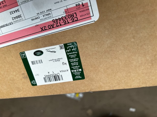 Genuine Land Rover Discovery 4 Front Grille LR033445 for sale online | eBay