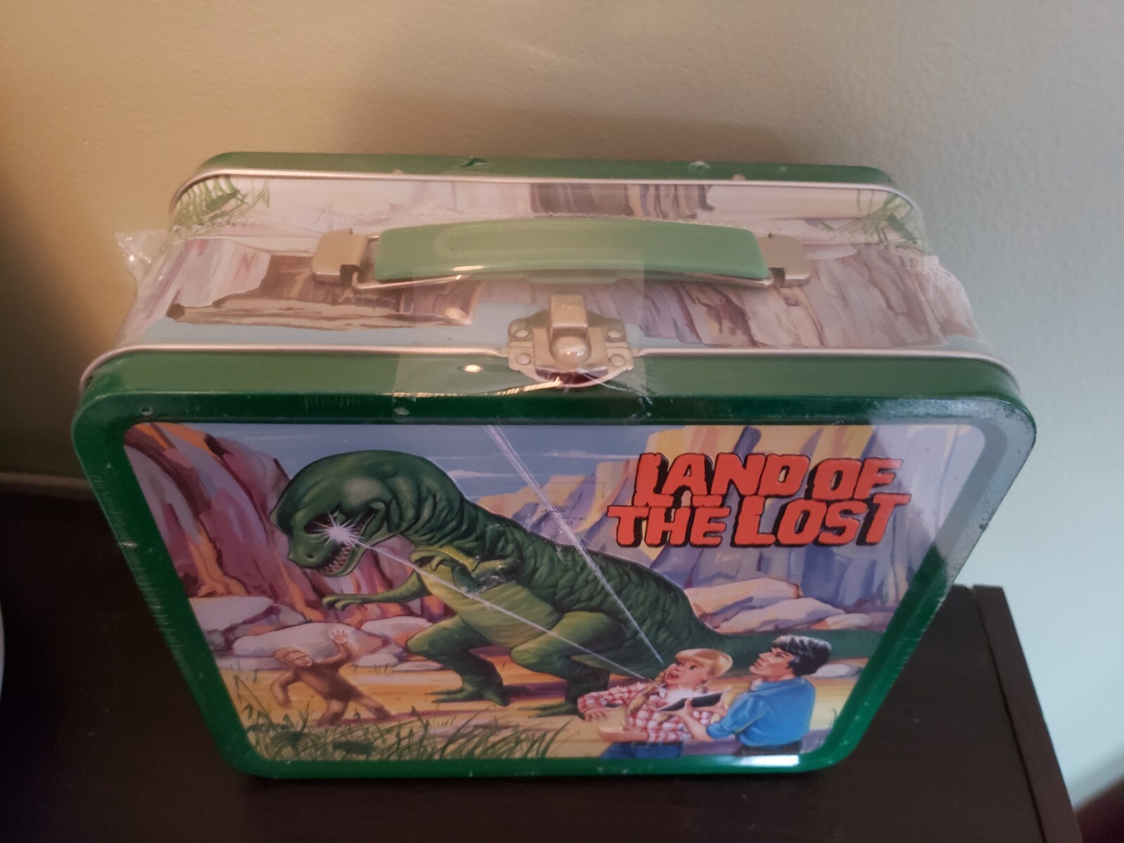 Land of the Lost Lunch Box Gift Set Sealed (7 Disc DVD) Complete Series ...