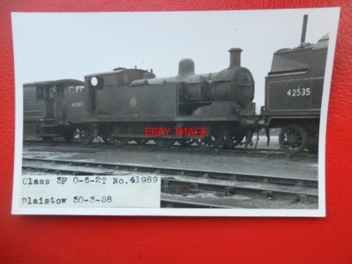 PHOTO LMS TILBURY TANKS LOCO NO 41989 AT PLAISTOW 30/3/58 | eBay