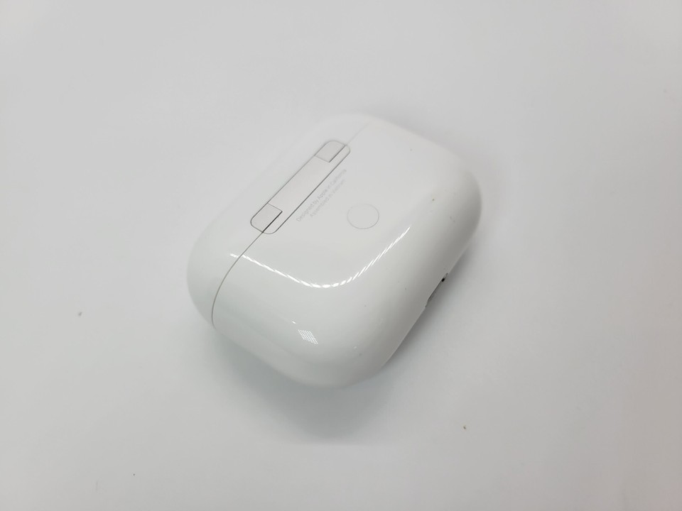 Apple Airpods Pro Magsafe Replacement Charging Case A2190 - Excellent ...