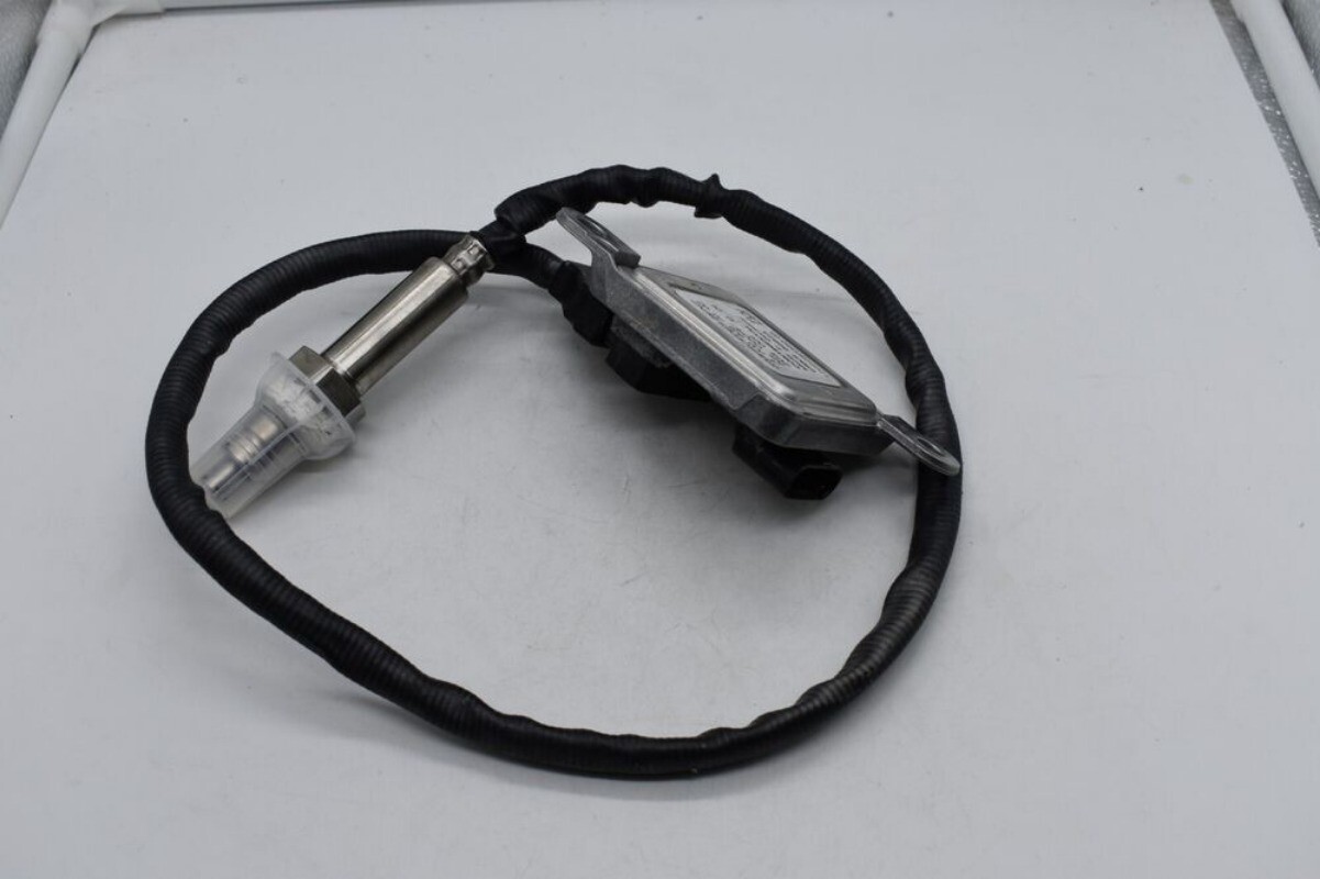 NOX Sensor compatible Mercedes Benz W164 W166 W205 W207 X164 X66 ...