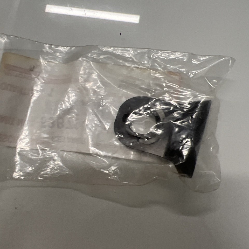 Toyota Camry Bumper to Fender Liner Retainer Clip 2018-2022 OEM 53879 ...