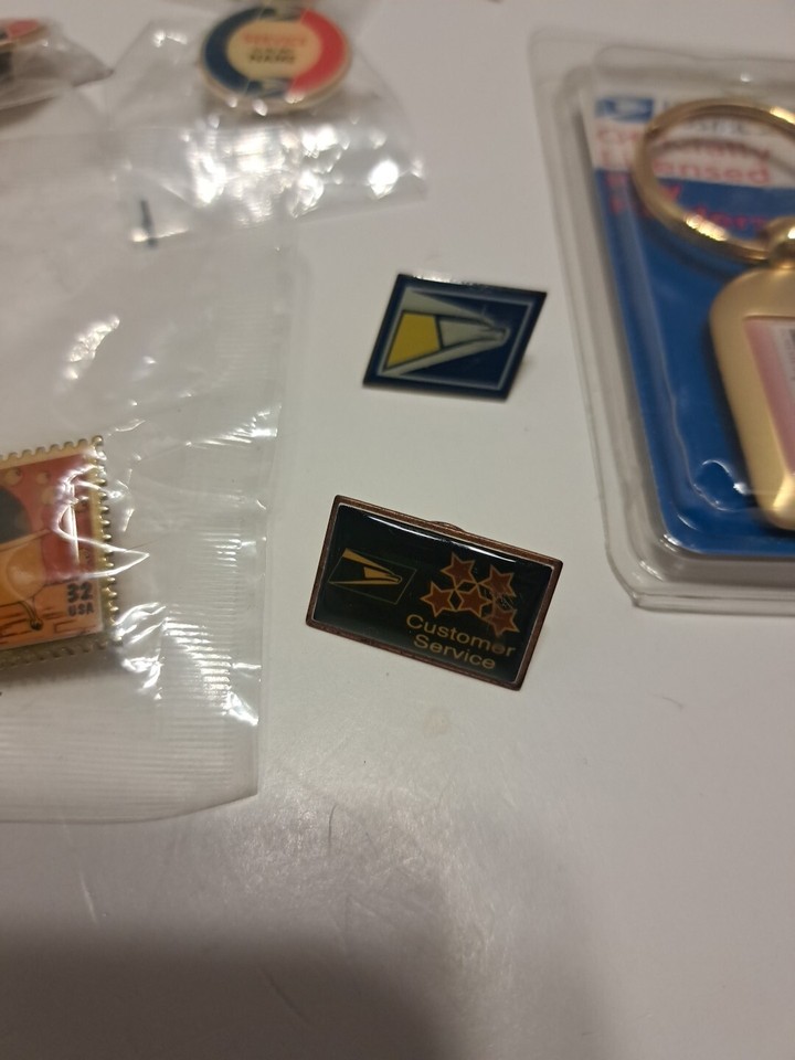 VTG Lot Of 19 USPS Post Office Stamp Pinback Lapel Pins And 2 Keychains ...