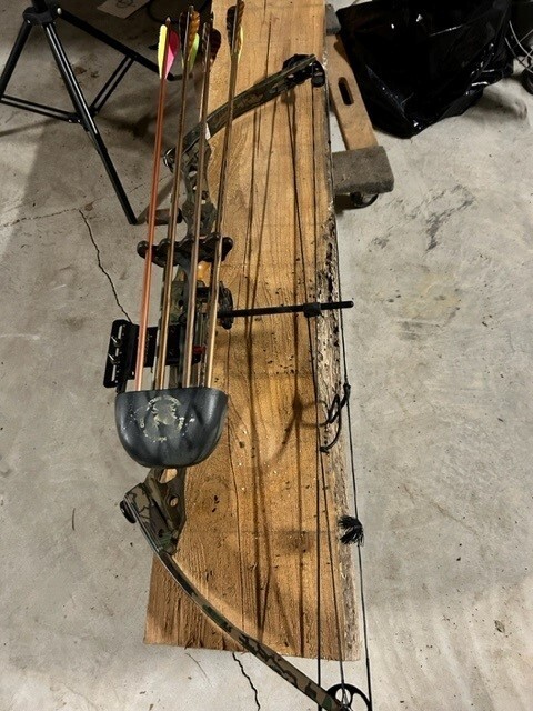 Mathews Solocam Compound Bow, camo color with 29" draw length | eBay