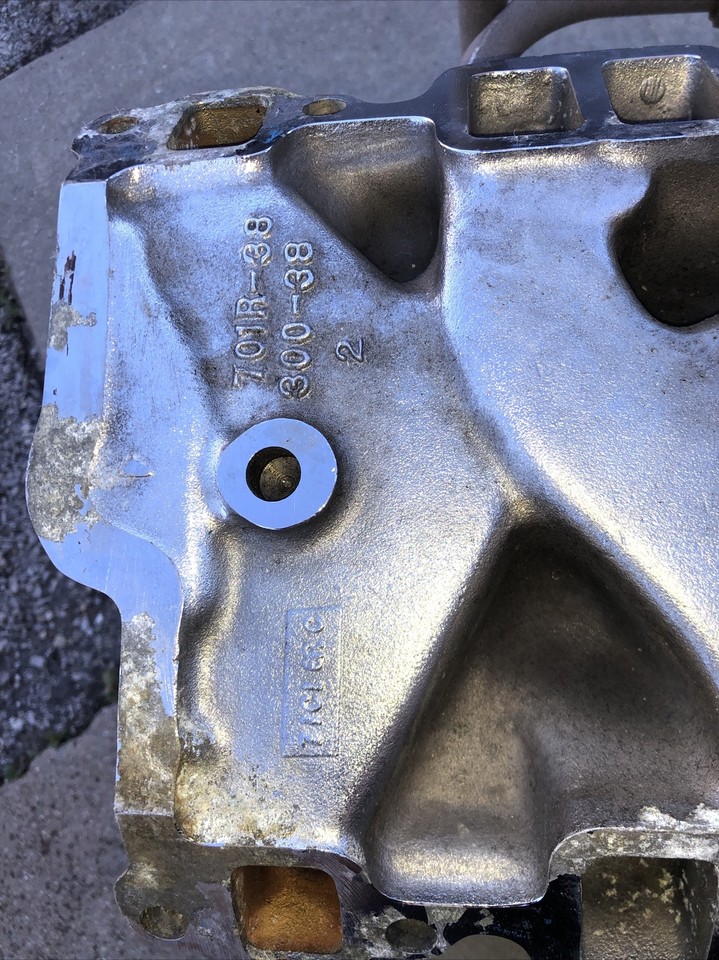Holley 701R-38, 300-38 Street Dominator Small Block Chevy Intake ...