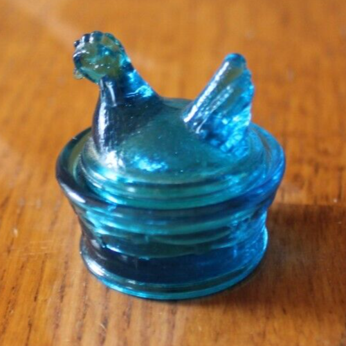 Miniature Glass Round Hen on Nest E.E. Bowman BLUE Color Salt Cellar | eBay
