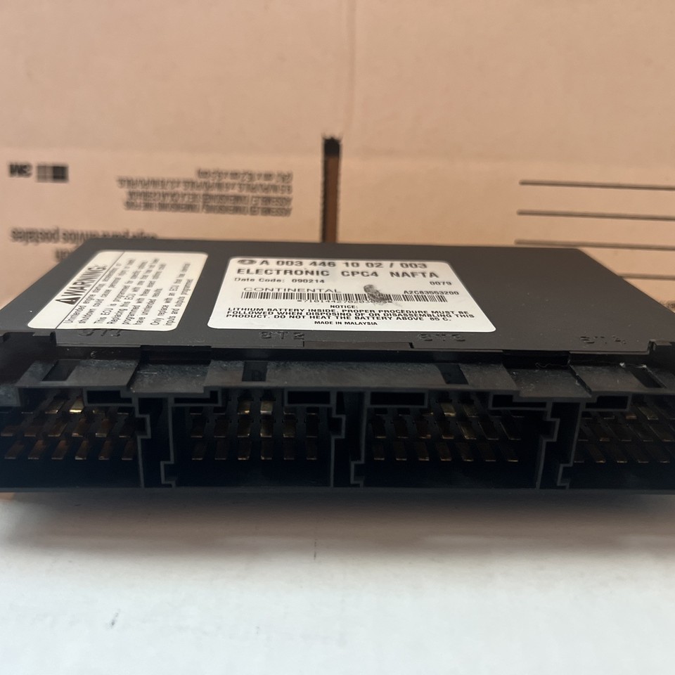 Freightliner Cascadia Electronic CPC CPC4 NAFTA Module A 003 446 10 02 ...