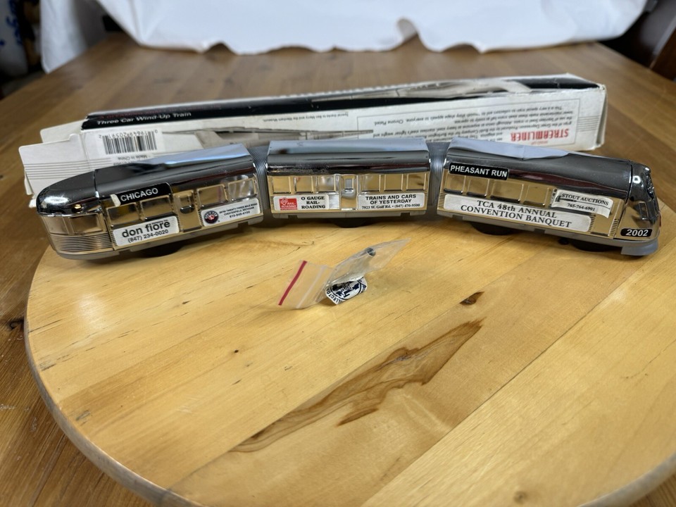 Schylling Streamliner 3 Car Wind Up Train Toy With Box And Key | eBay