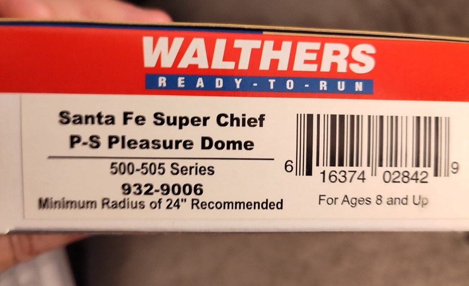 walthers ho scale Super Chief Santa Fe Pleasure Dome 500-505 Series 932 ...