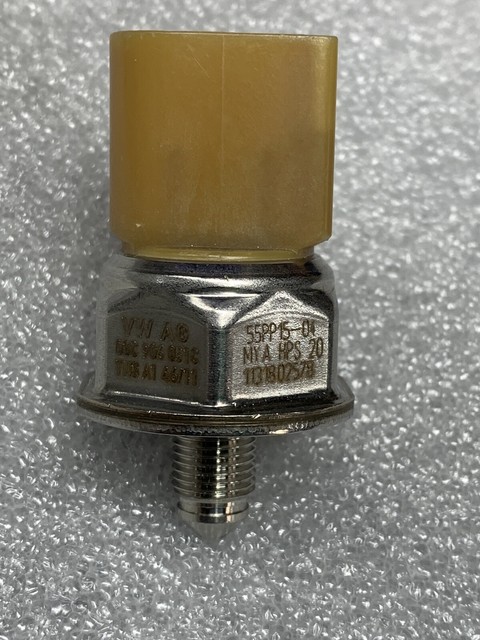 Fuel Pressure Sensor Oe Supplier 03C906051c Fits/For Audi A6 Quattro ...