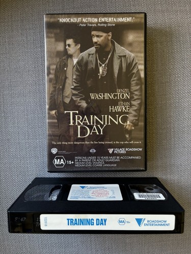 Training Day VHS Video Tape Denzel Washington Ethan Hawke Thriller Ex ...