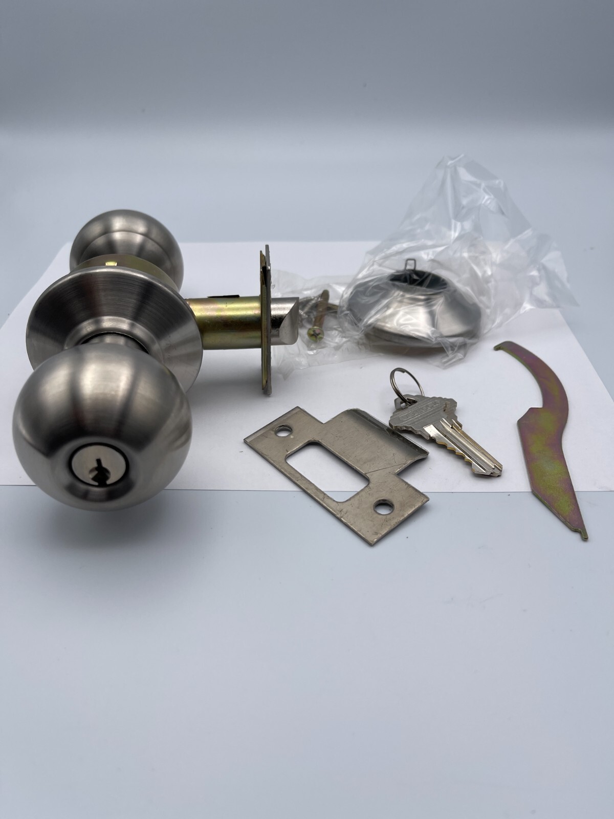 US Lock, key in Knob Entrance , Commercial Grade 2, Ball 2 3/8 ...