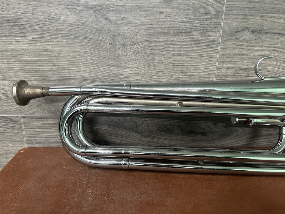 Ludwig Classic USA Baritone Bugle Single-Valve w/ Case #2407 | eBay