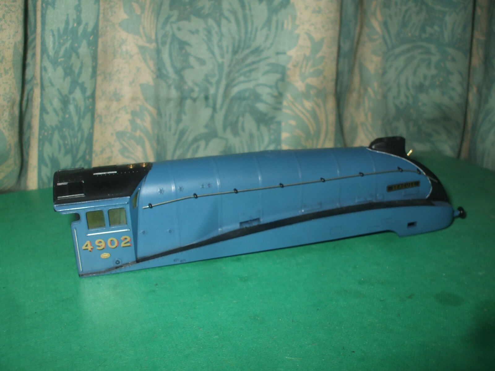HORNBY LNER A4 BLUE LOCO BODY WITH VALANCES ONLY - SEAGULL - No.1 | eBay UK