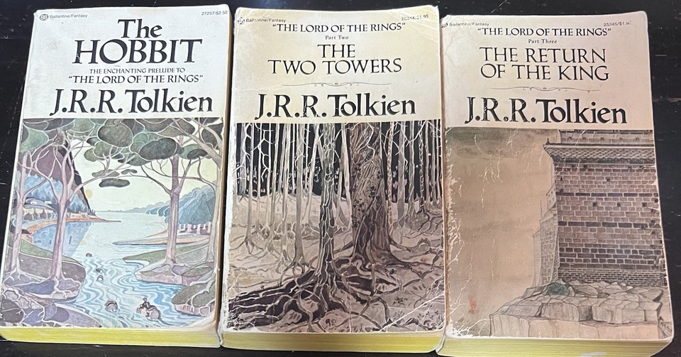 JRR Tolkien Lord of the Rings / Hobbit Paperback Boxed Set 1973 ...