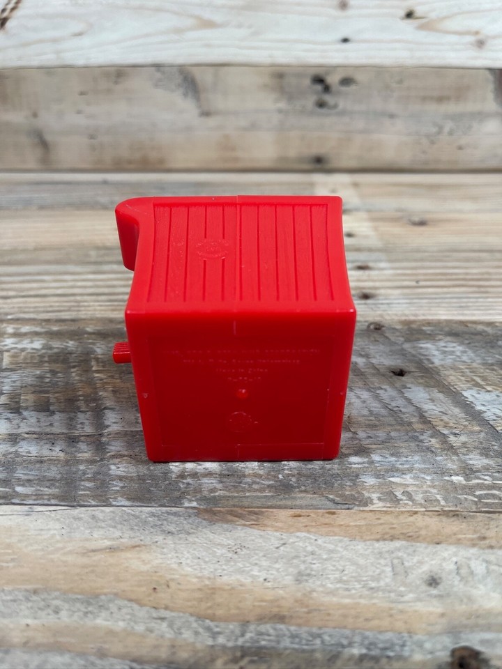 Cat In The Hat Dr Seuss Thing 1 Lock Red Box Figure Burger King Do Not ...
