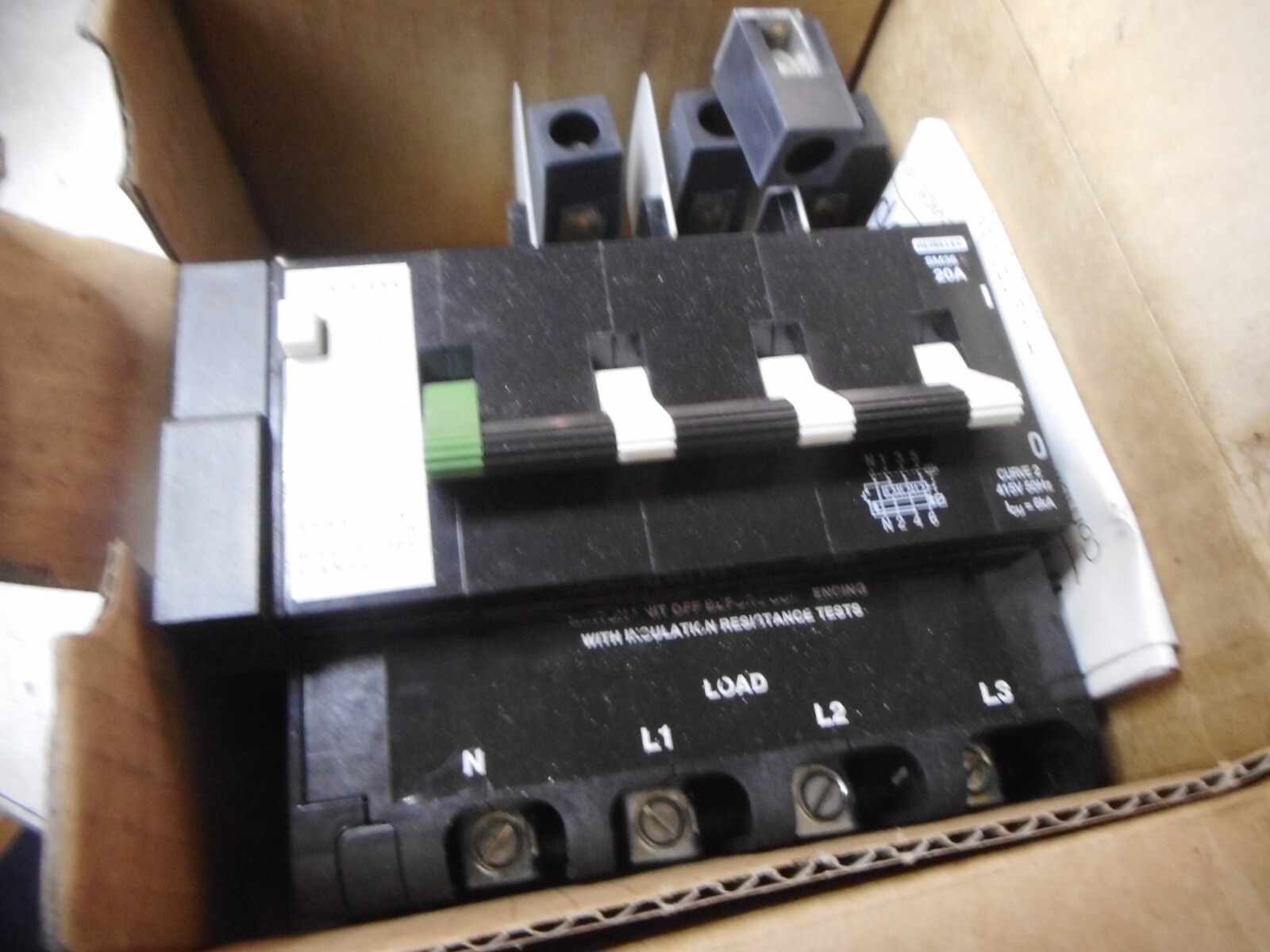 HEINELEC RCBO -- COMBINED RCD/MCB 4 POLE 20amps 500mA -- SM36B20-500 ...