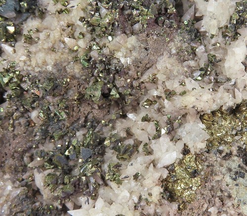 CHALCOPYRITE on Dolomite * Pea Ridge mine, Washington Co, Missouri, Ex ...
