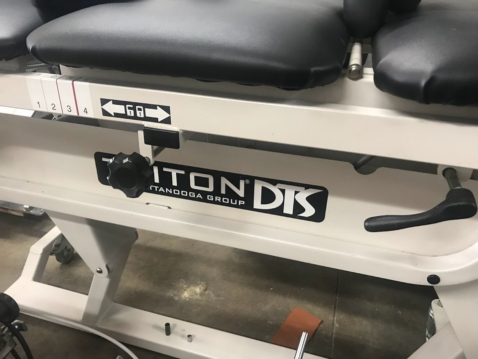 TRITON DTS Decompression Table Chattanooga Traction Table Therapy TRT ...