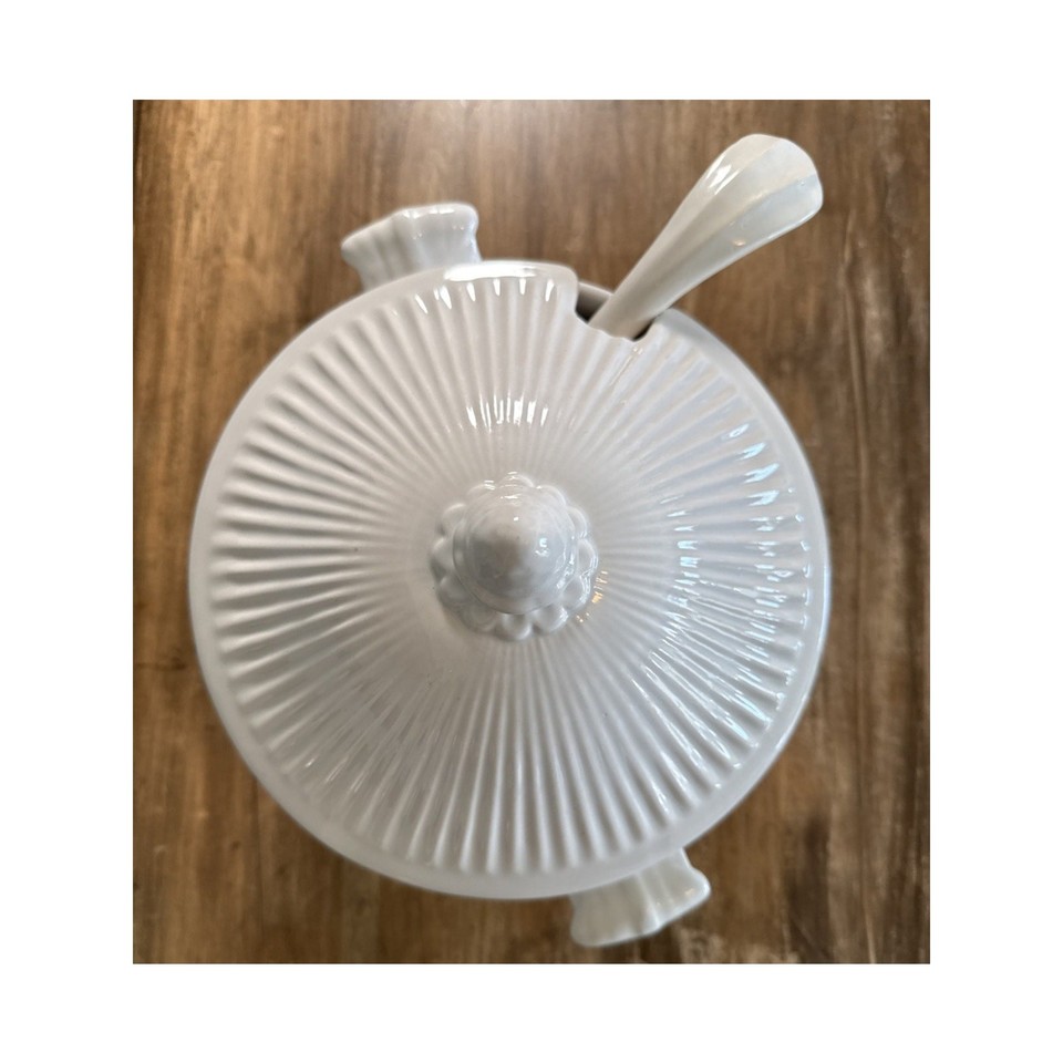 California Pottery 196W White Soup Tureen w Ladle Large Vintage Made in ...