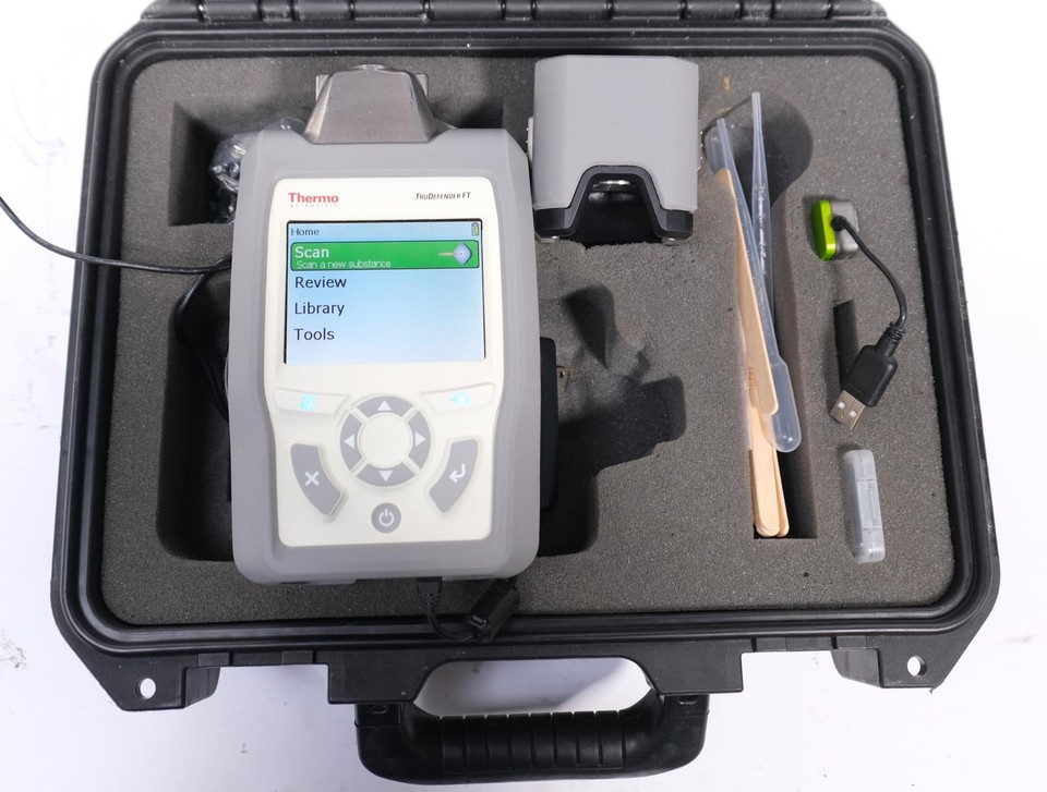 Thermo Scientific TruDefender FT Handheld FTIR Chemical Identification ...