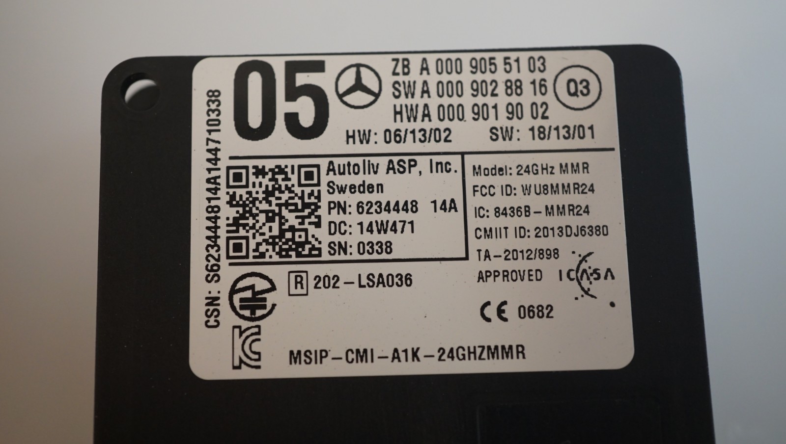 OEM MERCEDES BENZ FRONT DISTRONIC BRAKE ASSIST DISTANCE RADAR SENSOR ...