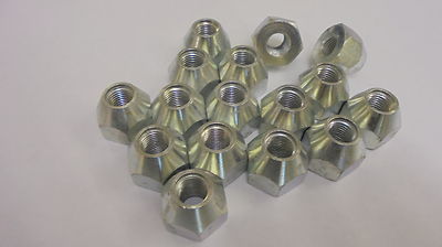 Triumph STAG ** WHEEL NUT SET of 16 - NEW ** TR5 TR2 TR3 TR4 - For ...