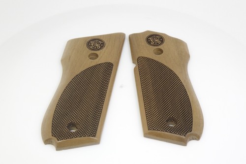SMITH & WESSON S&W MODEL 39, 52, 439, 539, 639, 9mm checkered WALNUT ...