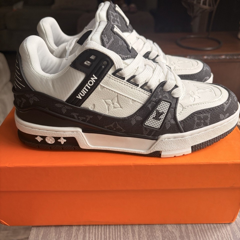 Louis Vuitton Runners Black And White | eBay