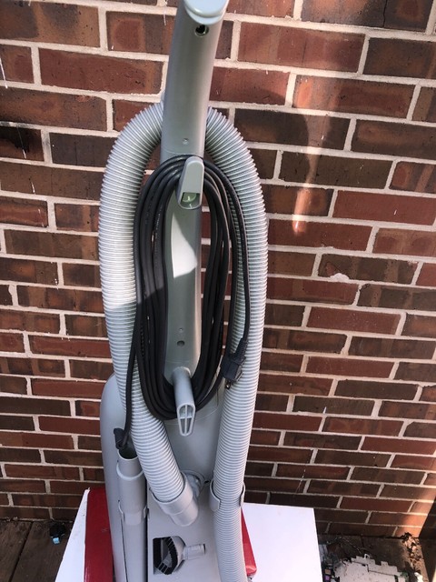 KENMORE PROGRESSIVE HEPA UPRIGHT VACUUM WITH DIRECT DRIVE & INTELICLEAN ...