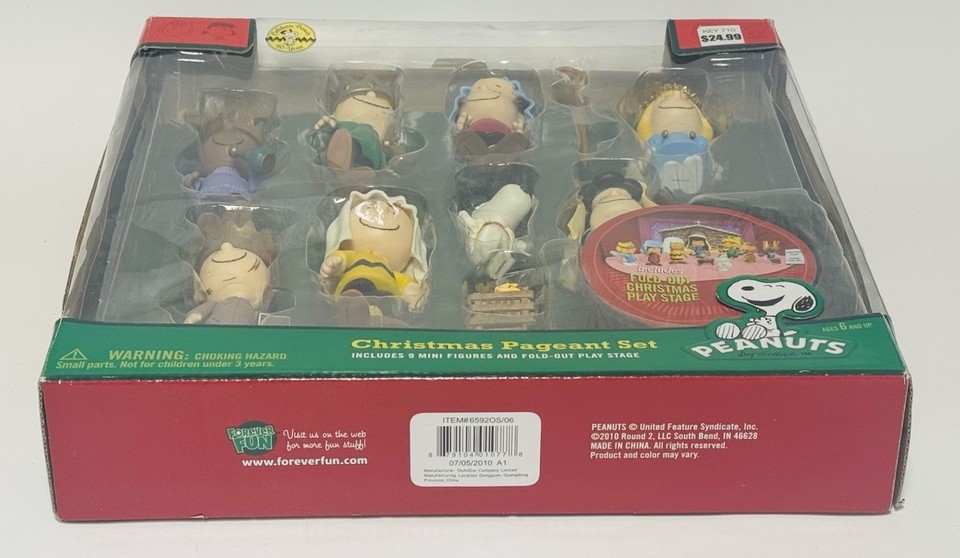 Peanuts Mini Figure Nativity Set CHRISTMAS PLAY 2010 Pageant Fold-Out ...