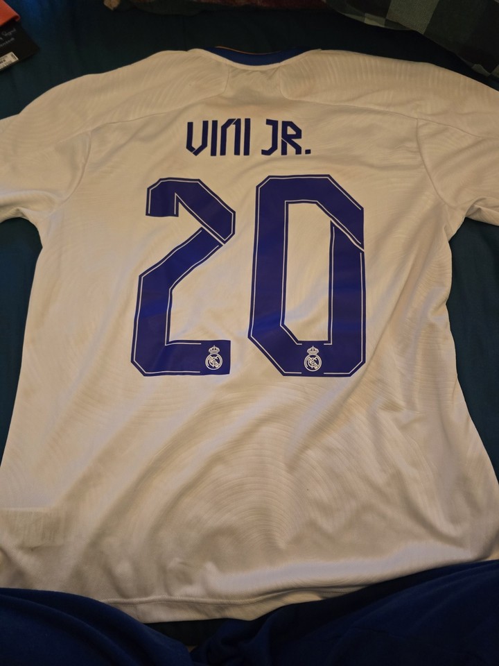 Signed Luka Modric Real Madrid Shirt Medium With Coa. Vini Jr On Back ...