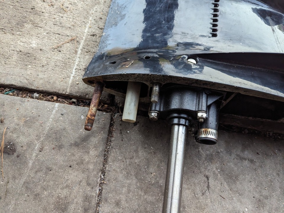 Mercury Lower Unit 135 150 175 200 HP 25" XL EXTRA LONG Lower Unit ...