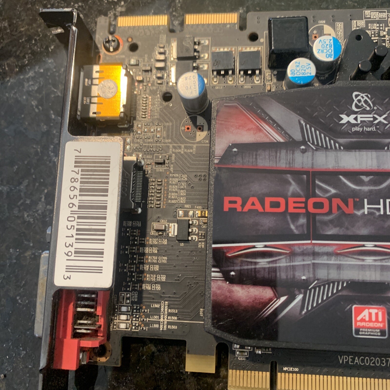 XFX ATI Radeon HD 5670 (HD-567X-YNFC) 512MB GDDR5 SDRAM PCI Express x16 ...
