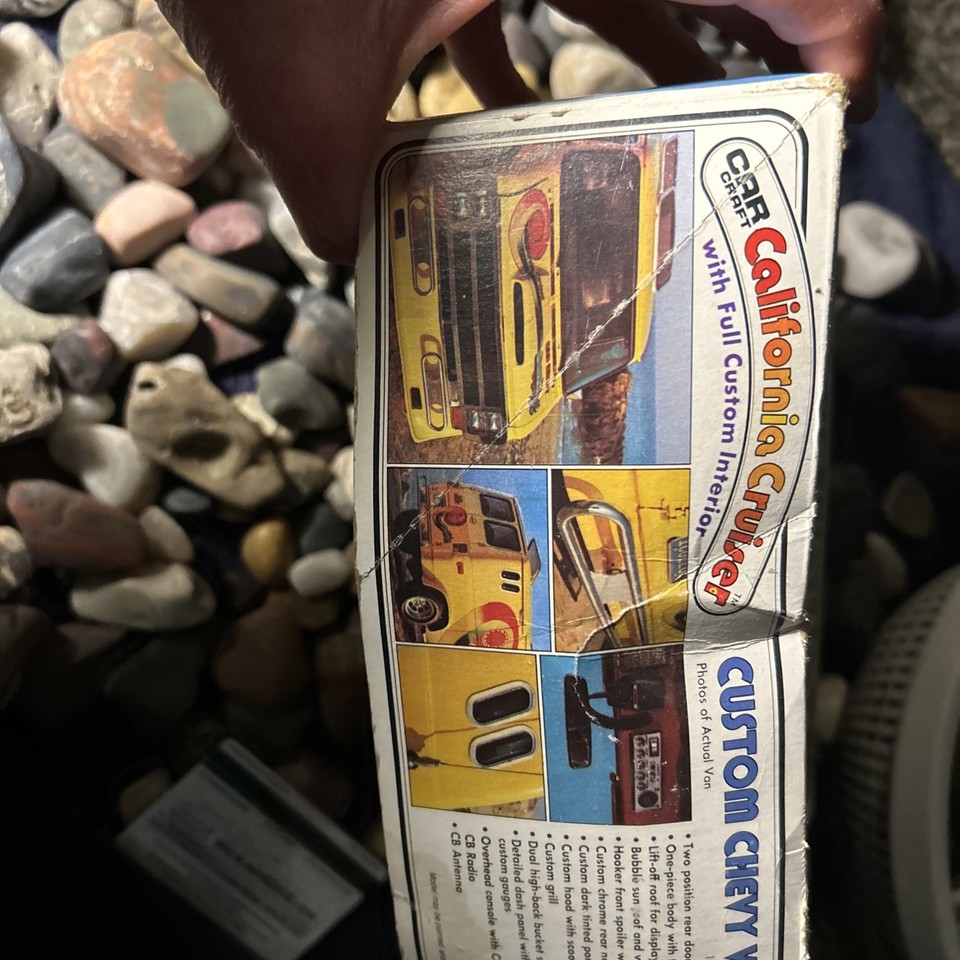 Revell California Cruisin Chevy Van 1/25 scale model kit | eBay