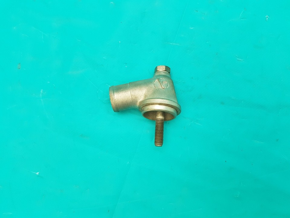 Mercedes-Benz W107 R107 W116 M110 Engine Motor Oil Return Pipe Flange ...